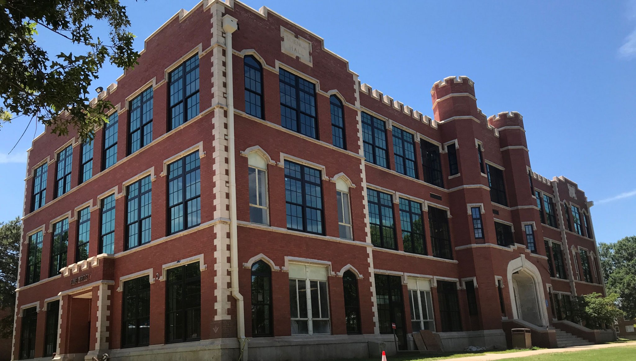 AIA/CEU Courses - Quaker Commercial Windows & Doors